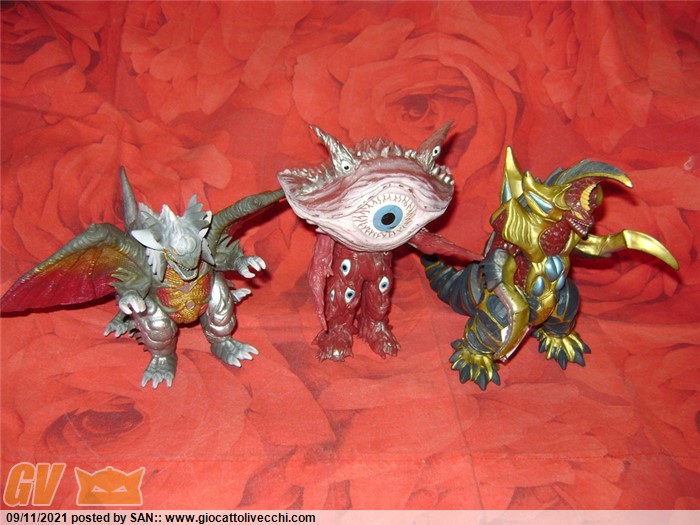 Mercatino: Lotto #21 Ultraman Monster - Kaijuu 6": Zogu - Super C.O.V ...