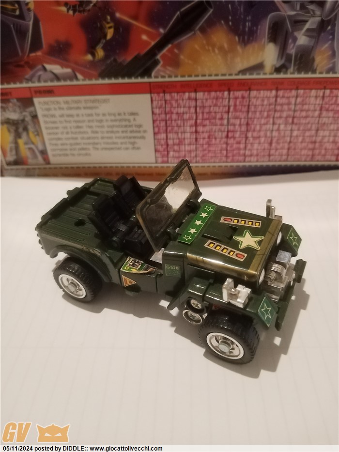 Mercatino: Trasformers Autobot G1 Hound /Jeep Takara 80 - GiocattoliVecchi.com